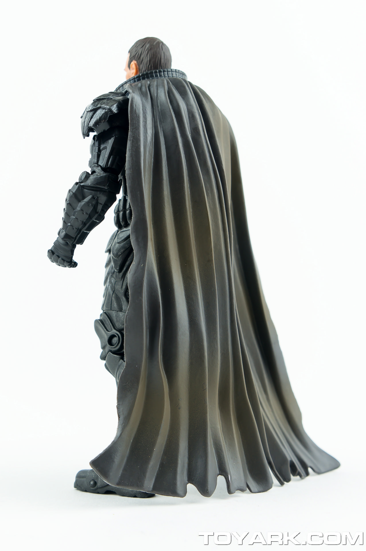 Movie Masters General Zod with Kryptonian Armor Gallery - The Toyark - News