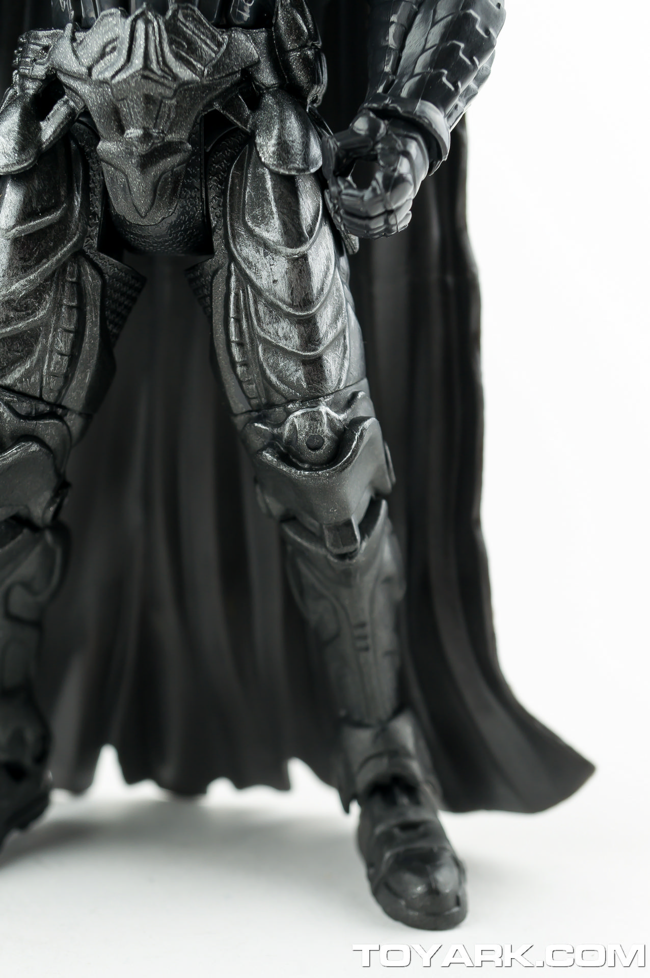 Movie Masters General Zod with Kryptonian Armor Gallery - The Toyark - News