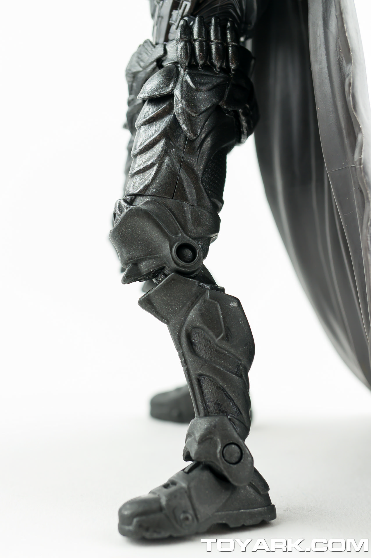 Movie Masters General Zod with Kryptonian Armor Gallery - The Toyark - News