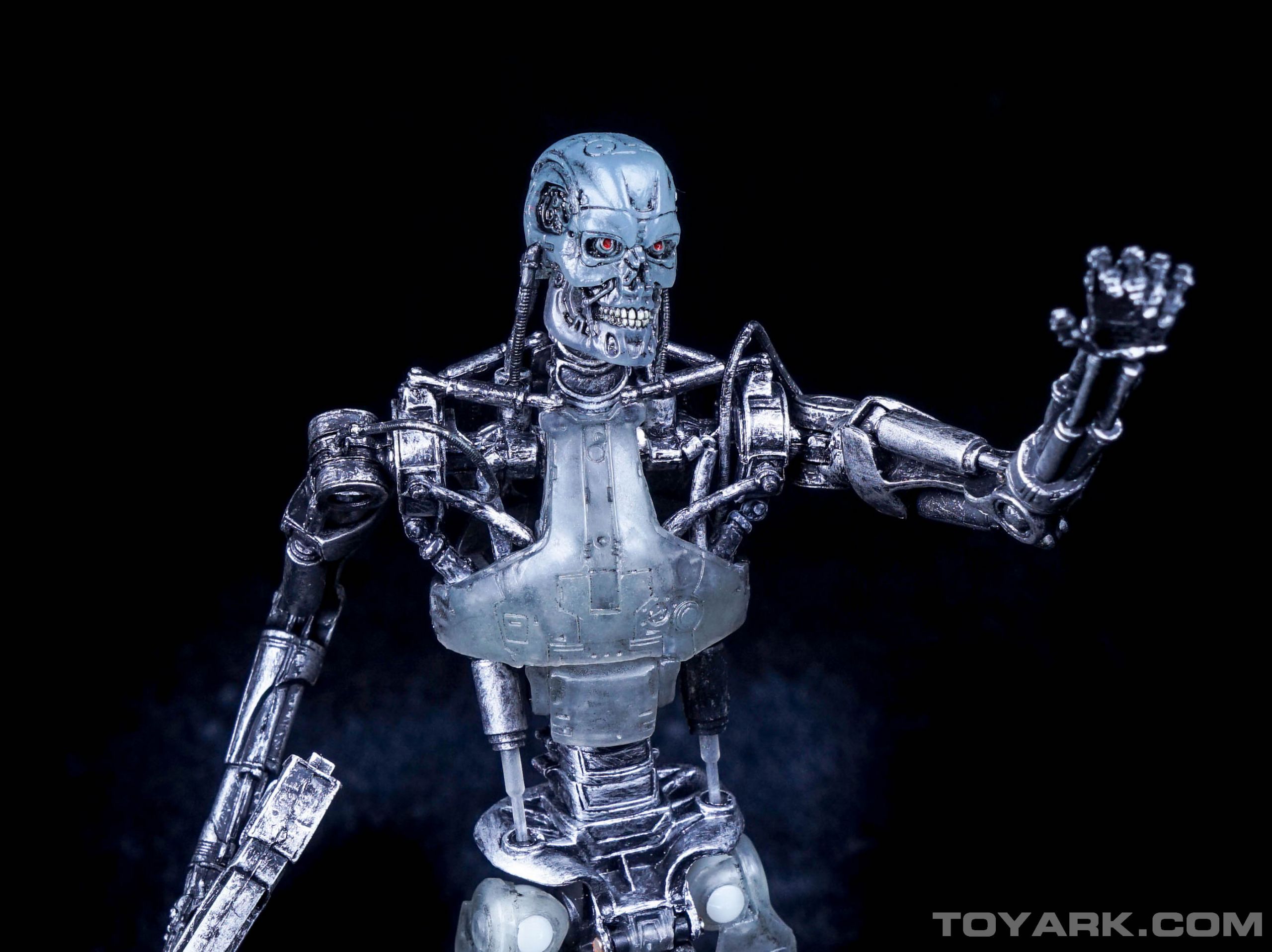 NECA T2 Endoglow Terminator T-800 - Toyark Photo Shoot - The Toyark - News