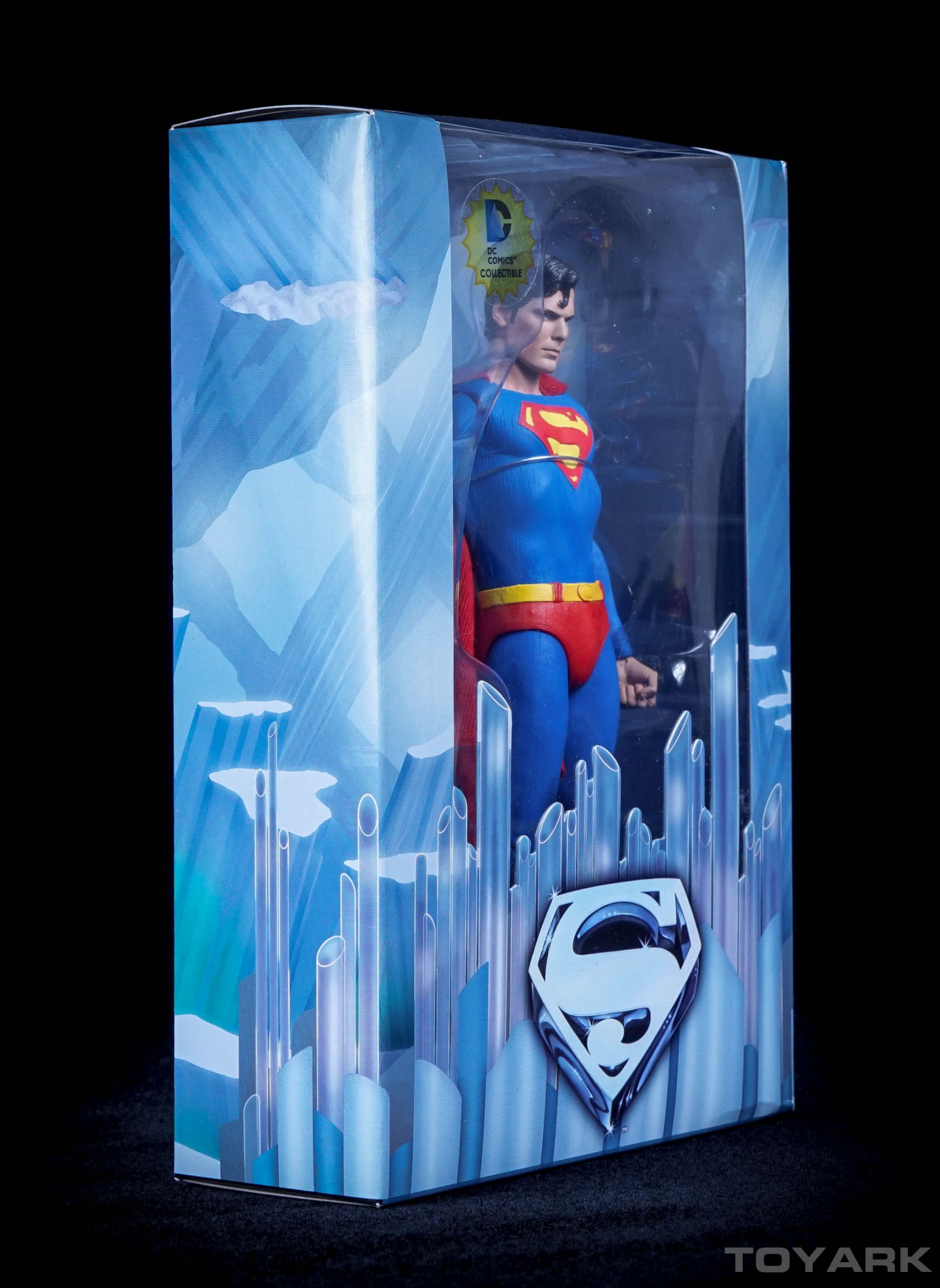 Christopher Reeve Superman 7-Inch Figure by NECA - Toyark Photo Shoot ...
