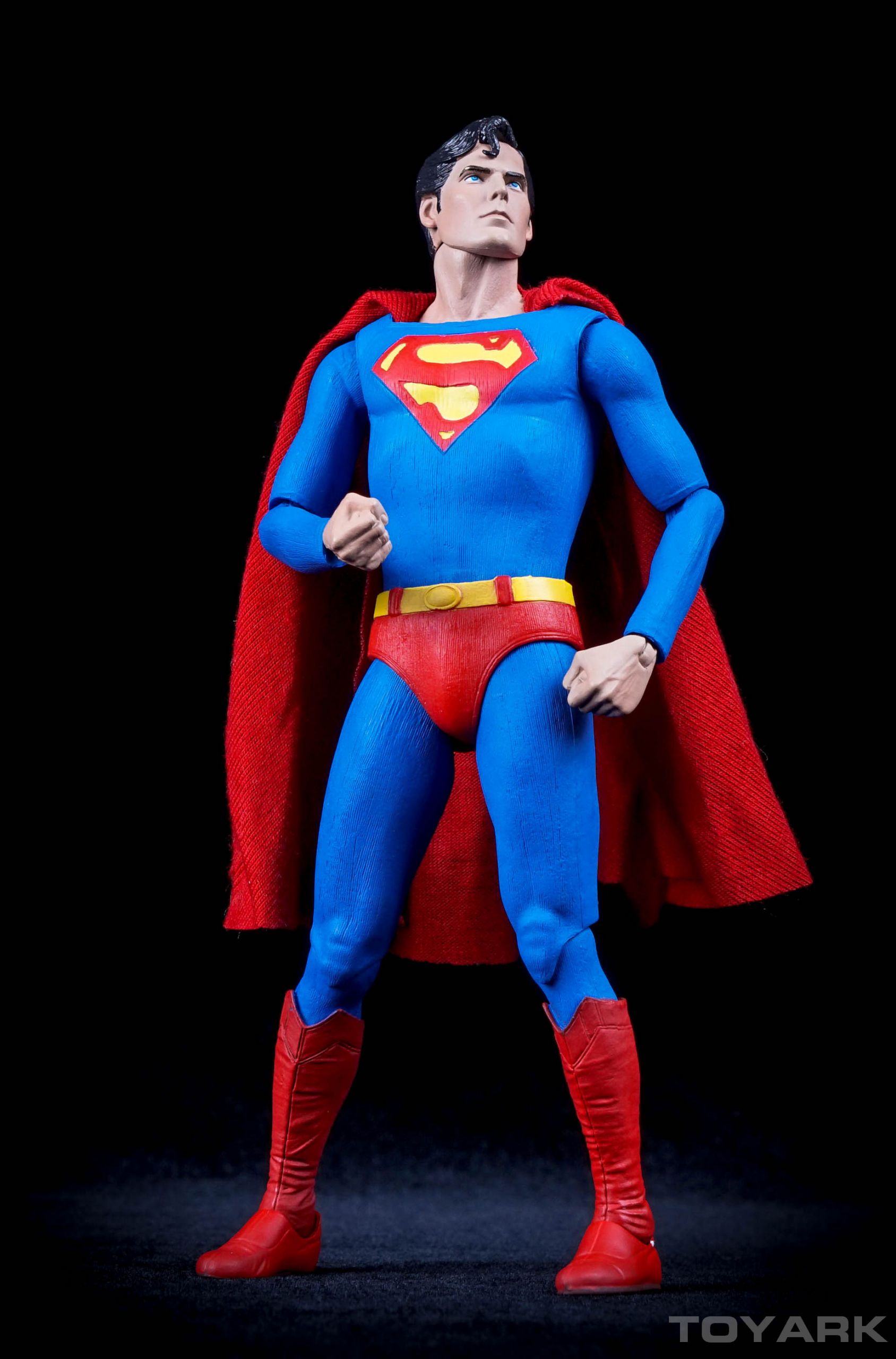 Christopher Reeve Superman 7-Inch Figure by NECA - Toyark Photo Shoot ...