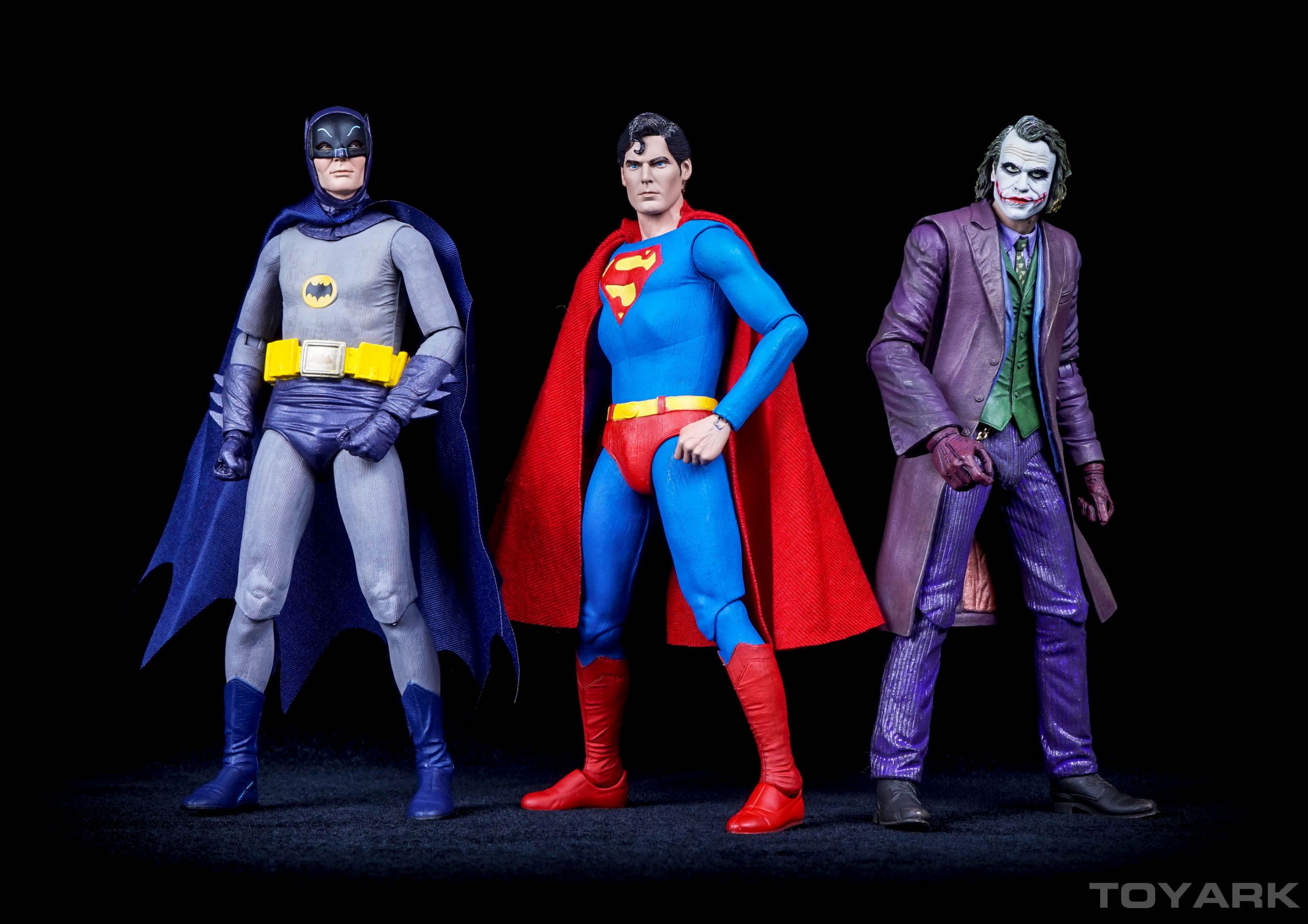 Christopher Reeve Superman 7-Inch Figure by NECA - Toyark Photo Shoot ...