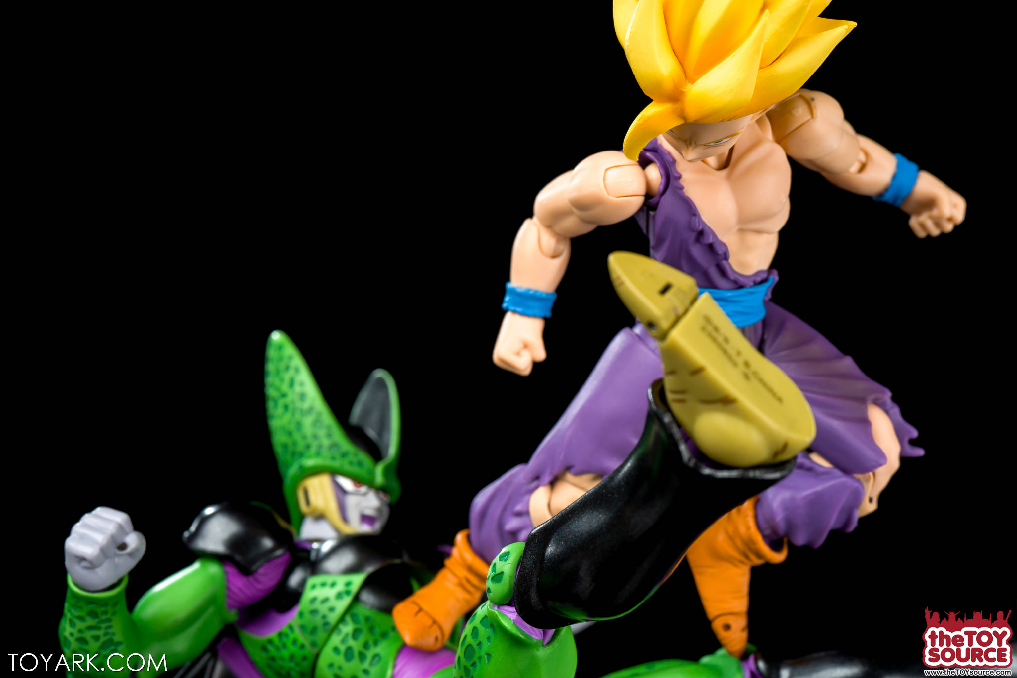 Premium Perfect Cell - S.H. Figuarts Dragonball Z Photo Review - The ...