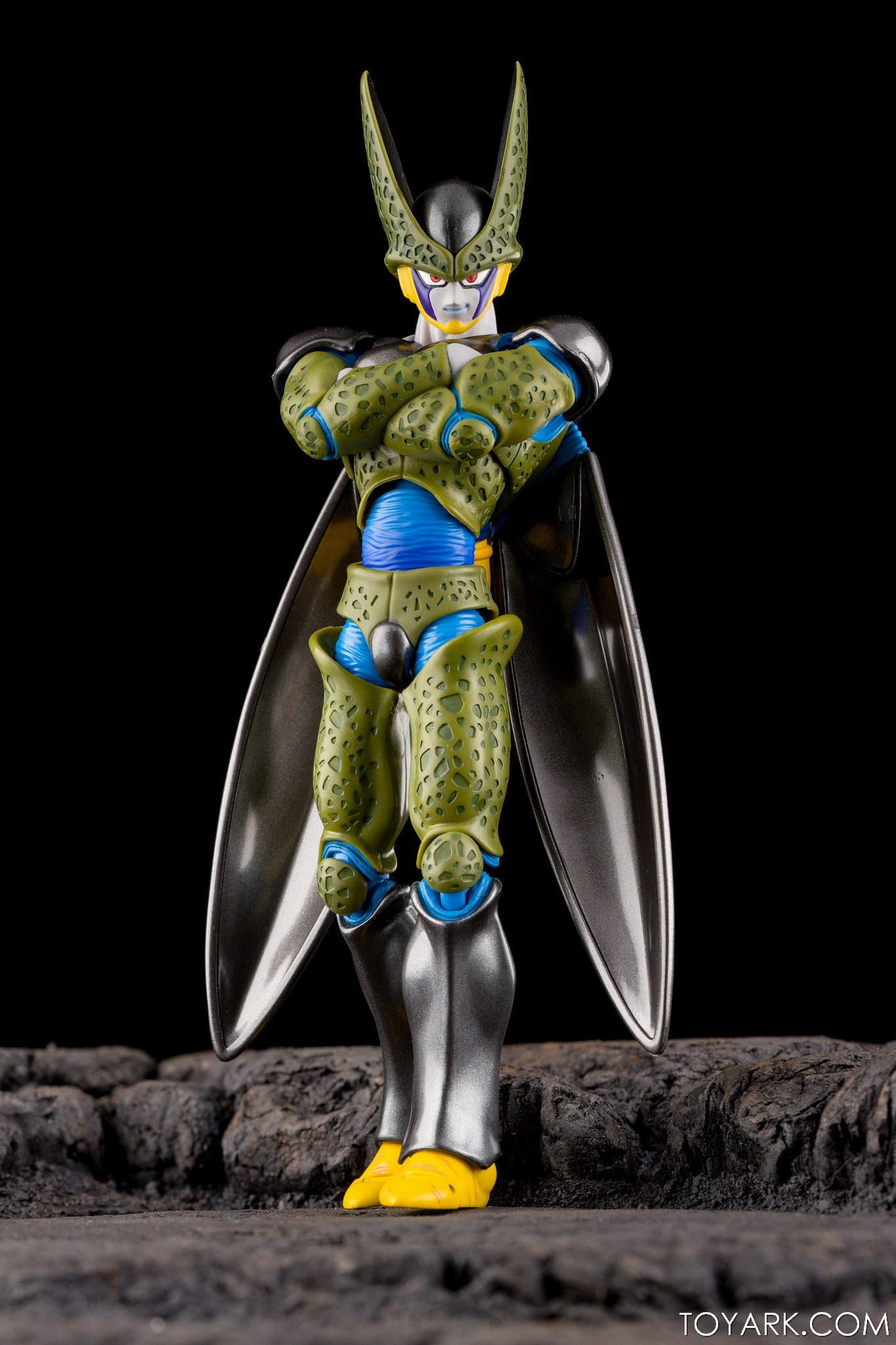 SDCC S.H. Figuarts DBZ Perfect Cell Photo Review (Updated) - The Toyark ...